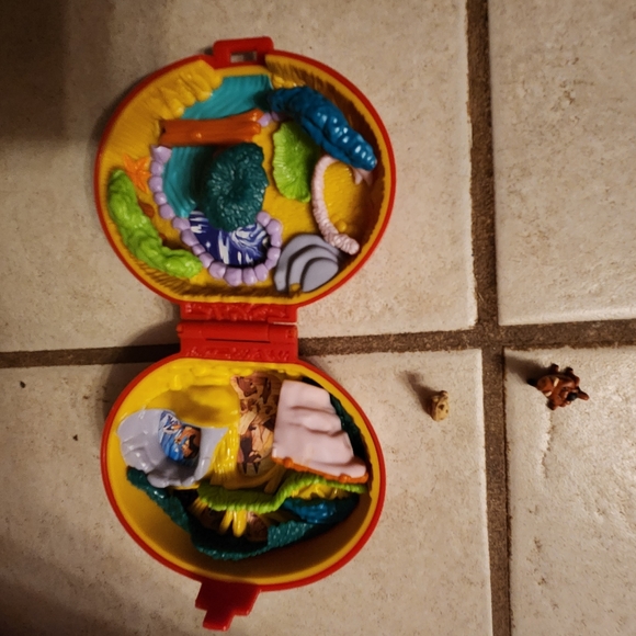 Disney | Toys | Lion King Polly Pocket Style Toy With Puma Lion | Poshmark
